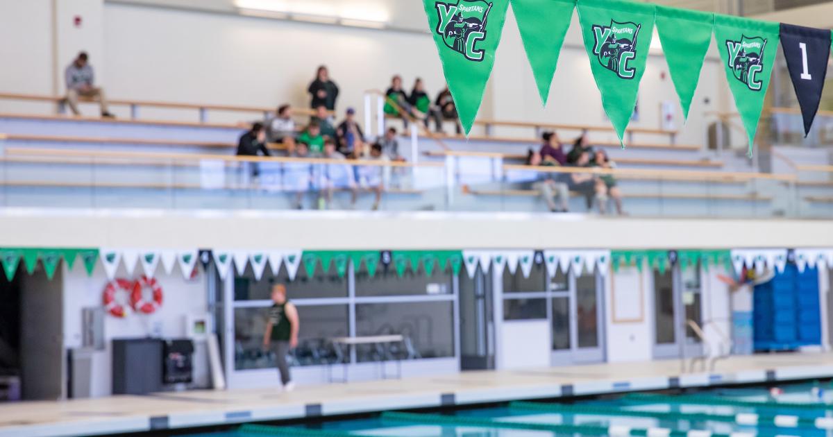 Two York College Athletes Named MAC Swimmer of the Week