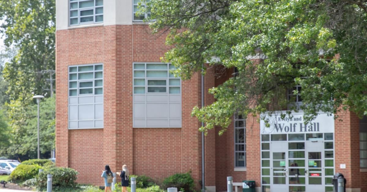 York College Alum Finds Her Voice as an Artist Inspiring Others