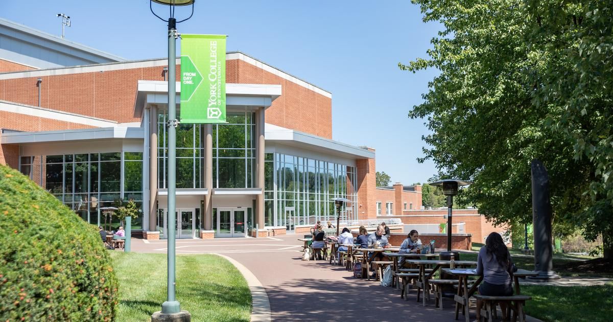 York College Welcomes One of Its Largest and Most Diverse Classes in ...