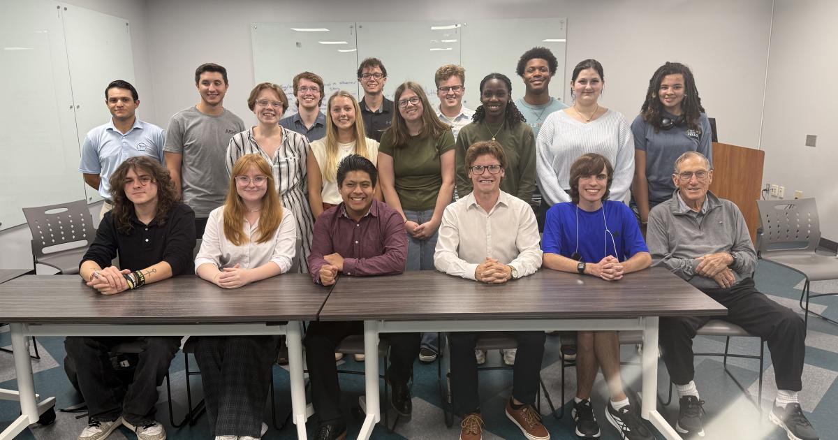 “The Word is Collaboration”: Don Graham Visits with Innovation Fellows